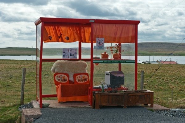 The Curious Story of ‘Bobby's Bus Shelter’ at Unst, Scotland | Amusing ...
